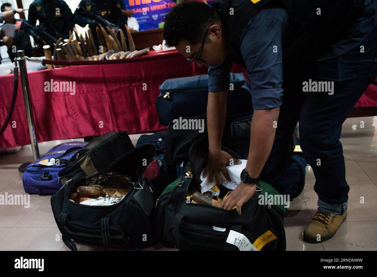 Indonesia jakarta ivory hi-res stock photography and images - Alamy