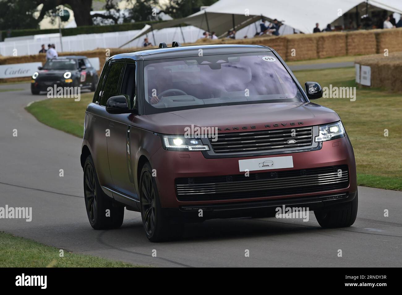 Range Rover P510e PHEV, First Glance, an opportunity to see new models ...