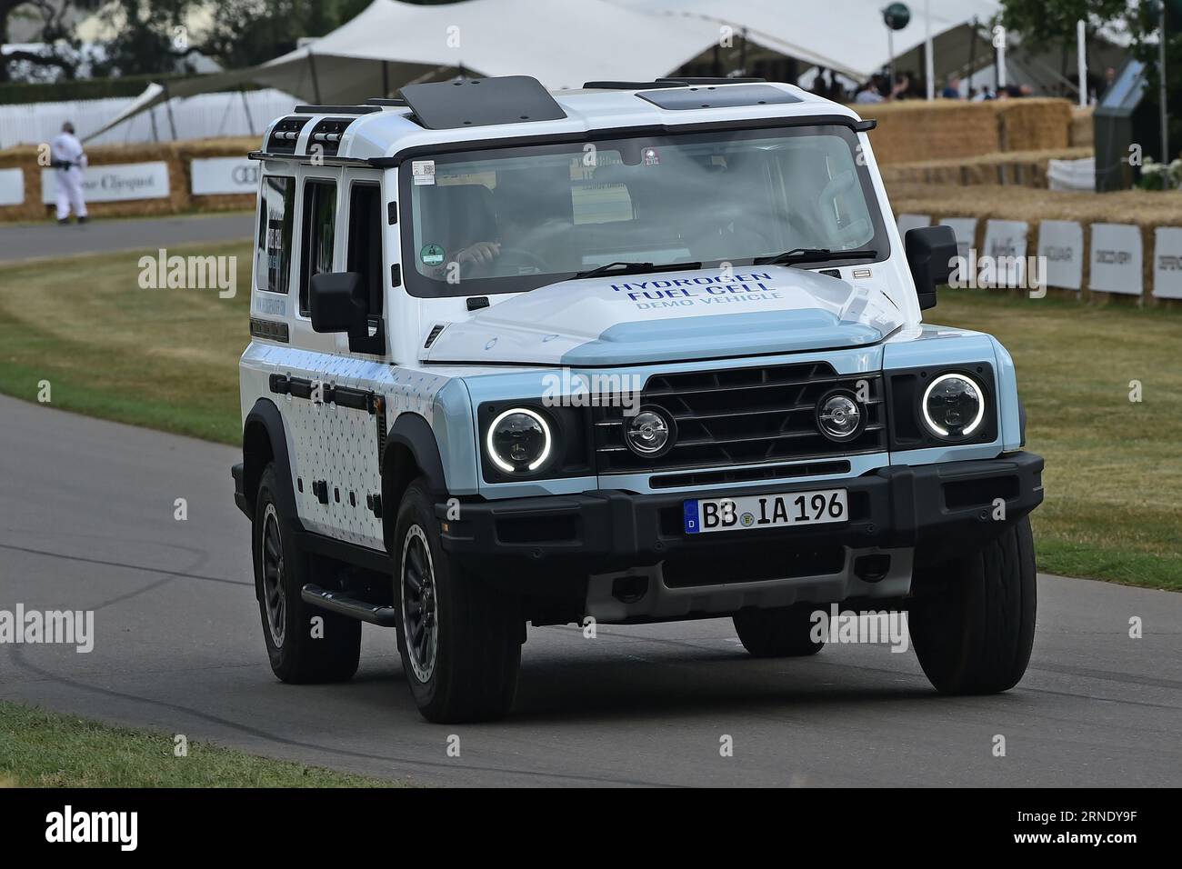 Jack Golf, Pamela Amann, INEOS Grenadier FCEV, First Glance, an ...