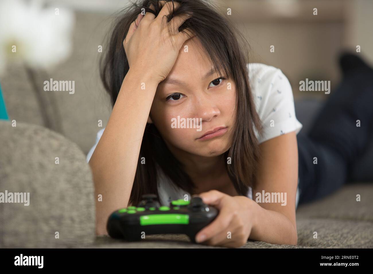 Friends console upset hi-res stock photography and images - Alamy