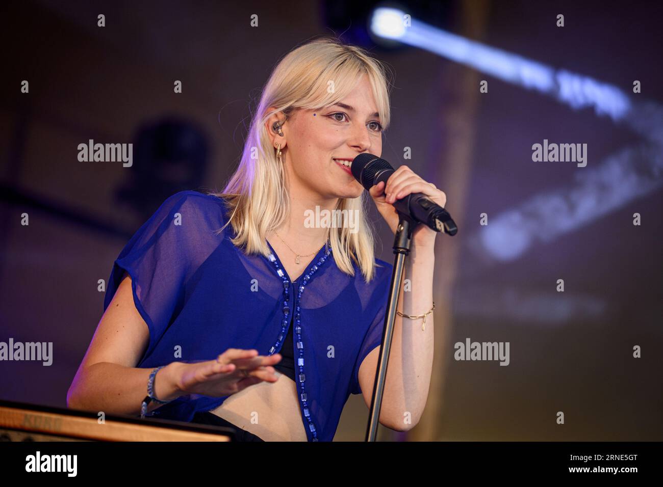 Into the great wide open festival hi-res stock photography and images ...