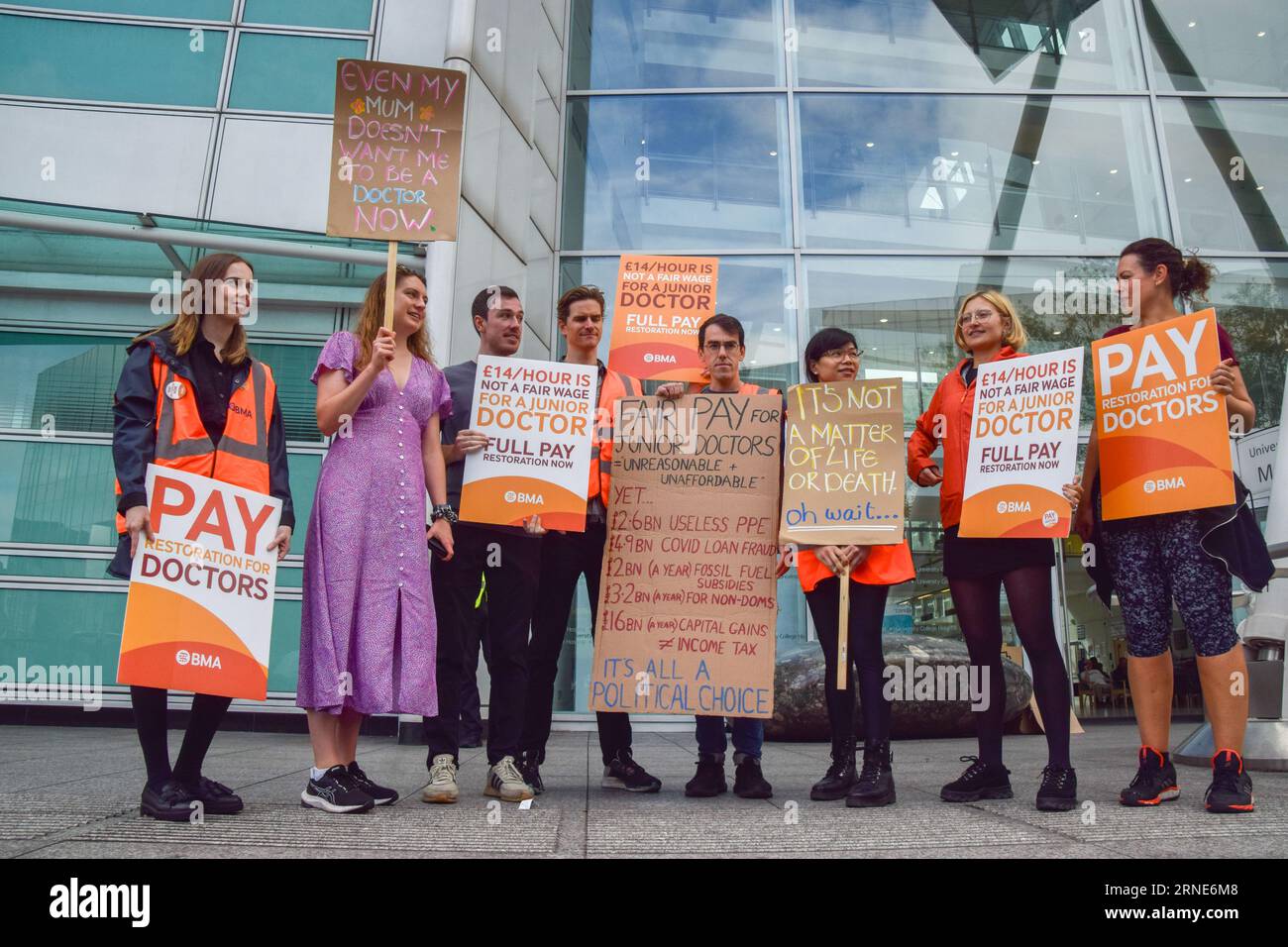 London, UK. 14th August 2023. British Medical Association (BMA) picket ...