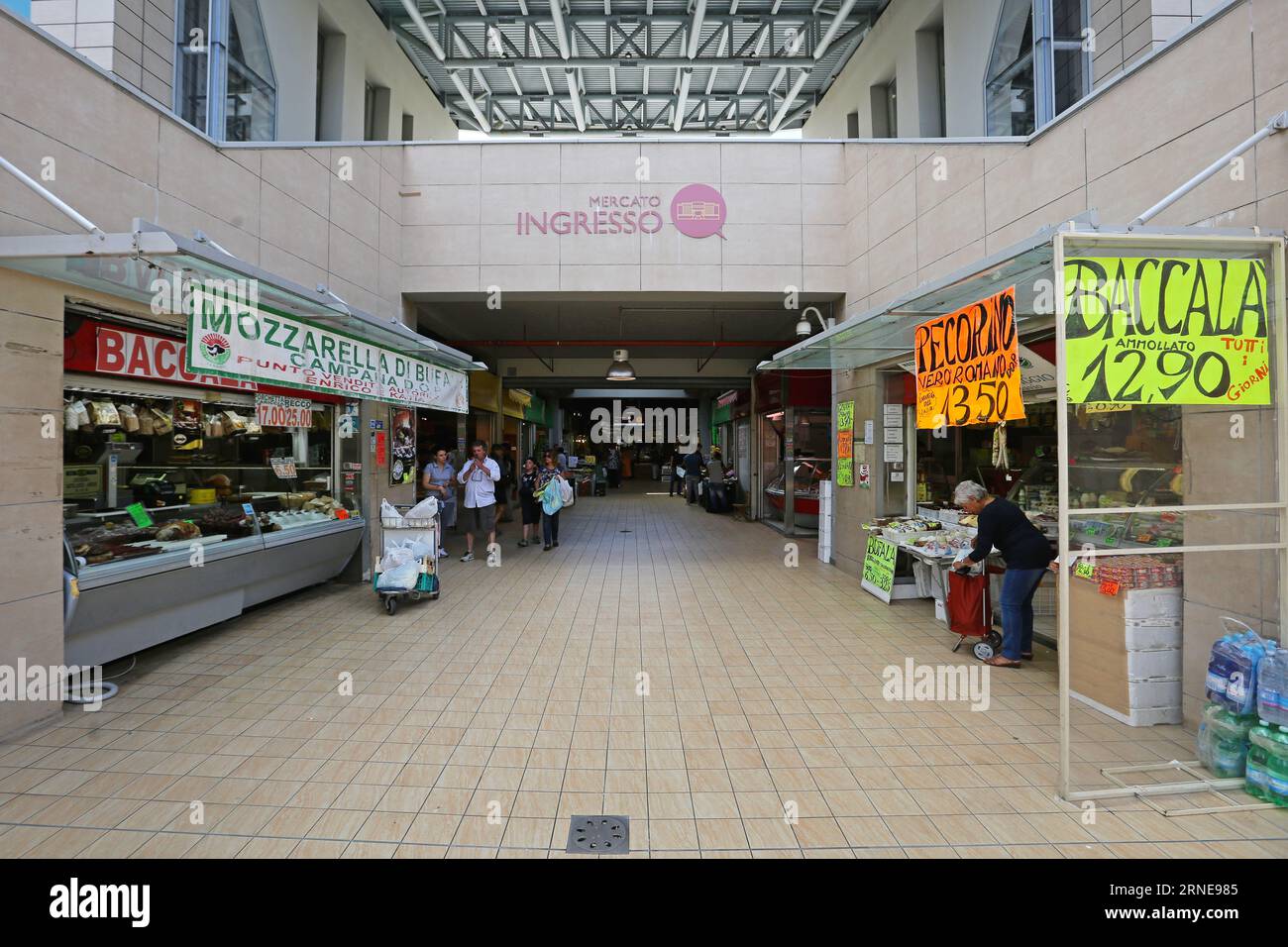 Trionfale mercato hi-res stock photography and images - Alamy