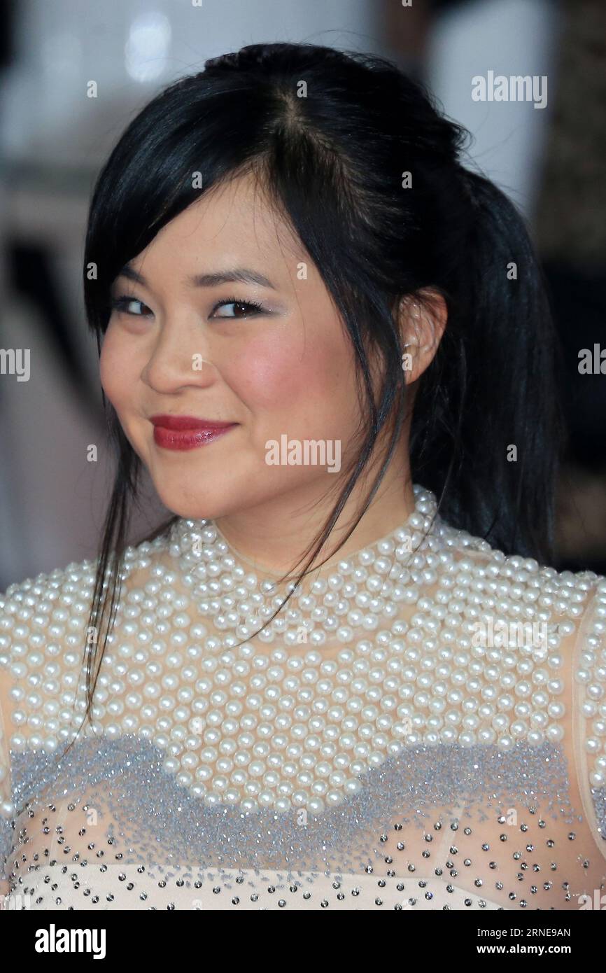 Kelly marie tran hi-res stock photography and images - Alamy