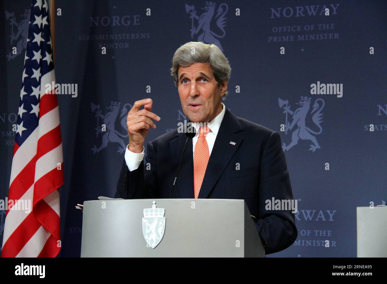 Agremnt hi-res stock photography and images - Alamy