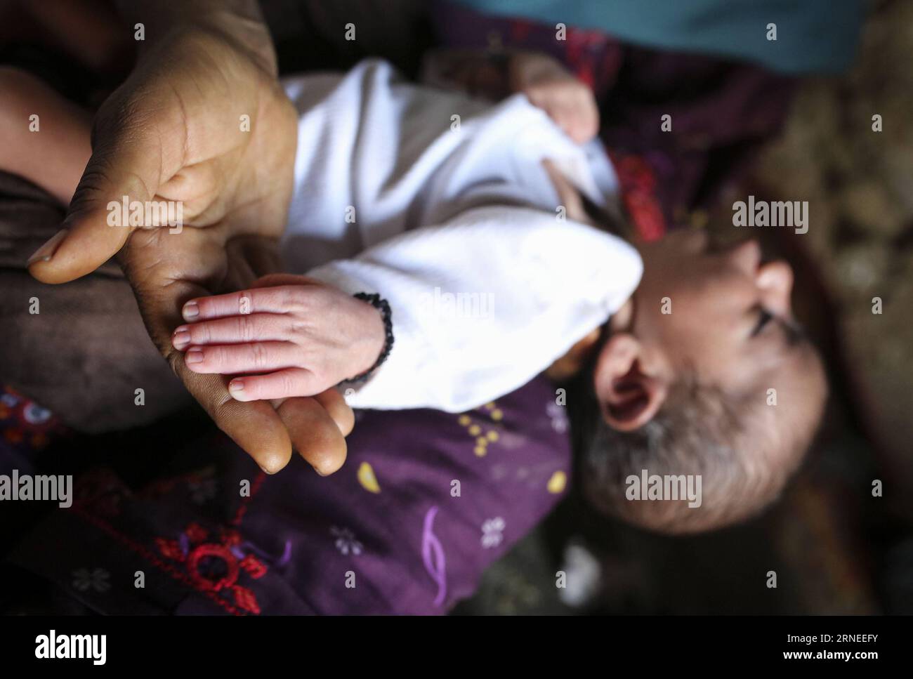 Iran tehran slum hi-res stock photography and images - Alamy