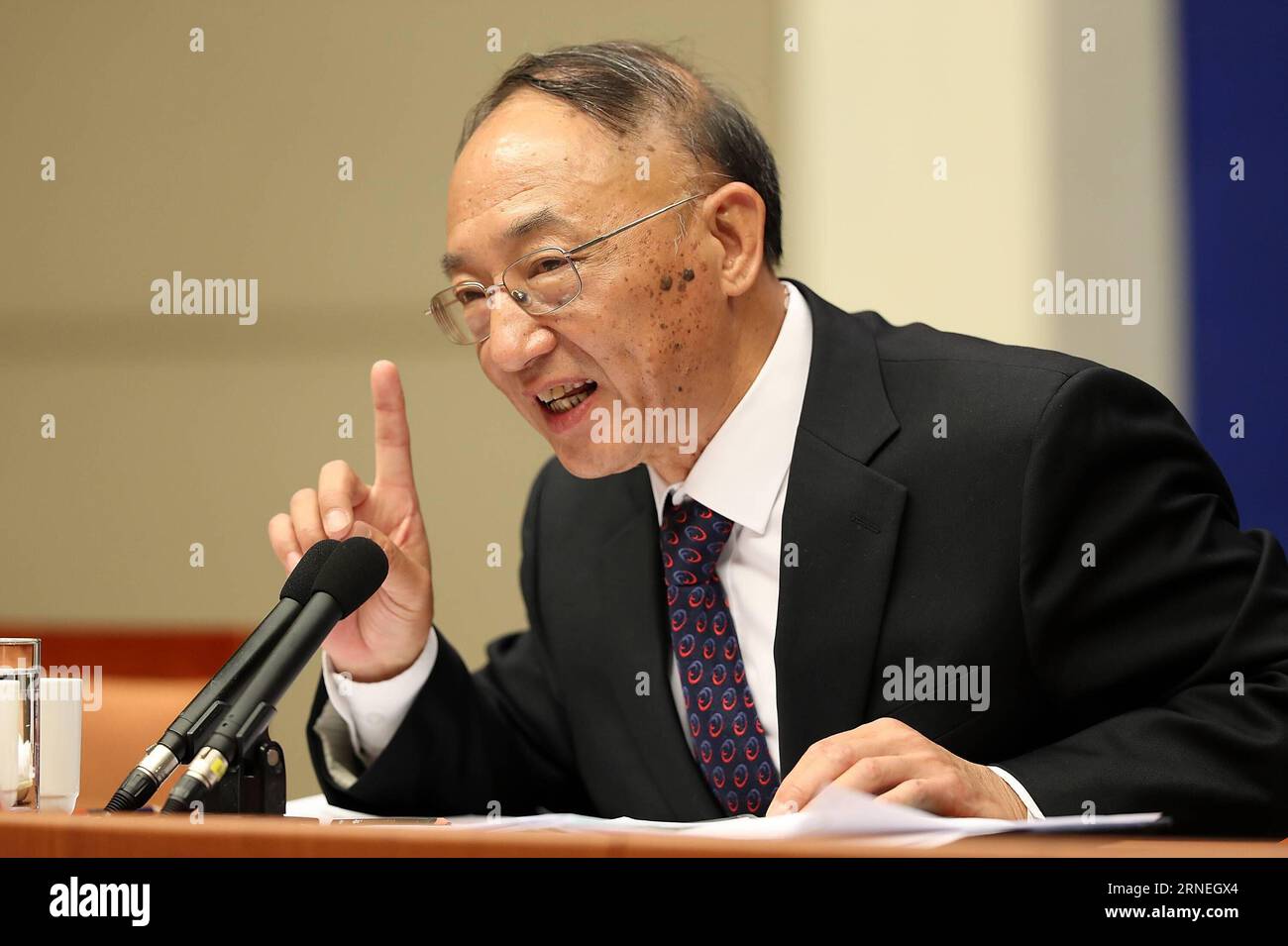 Program liuengn hi-res stock photography and images - Alamy