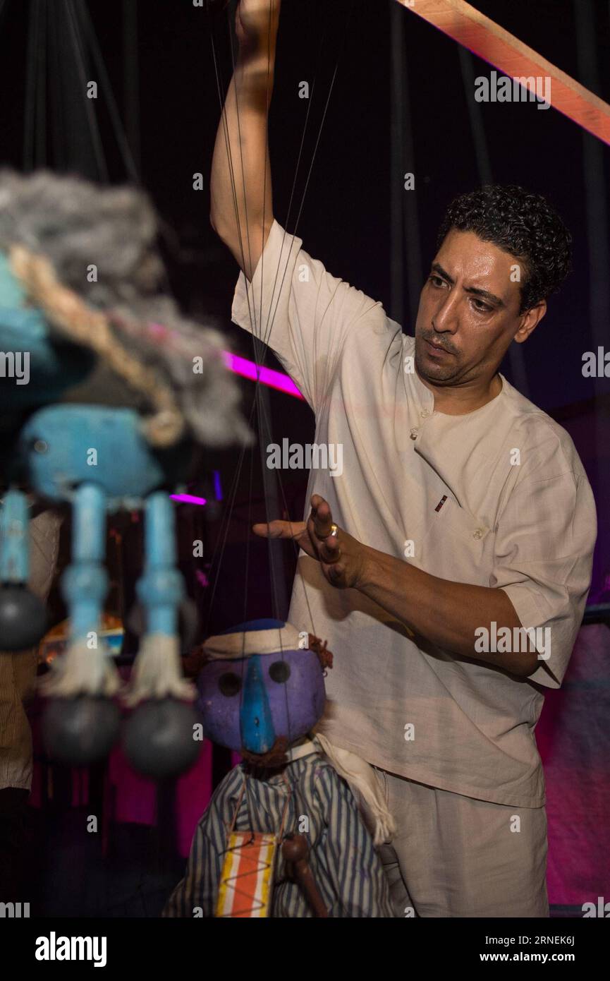 (160626) -- CAIRO, June 25, 2016 -- An Egyptian actor prepares for the ...