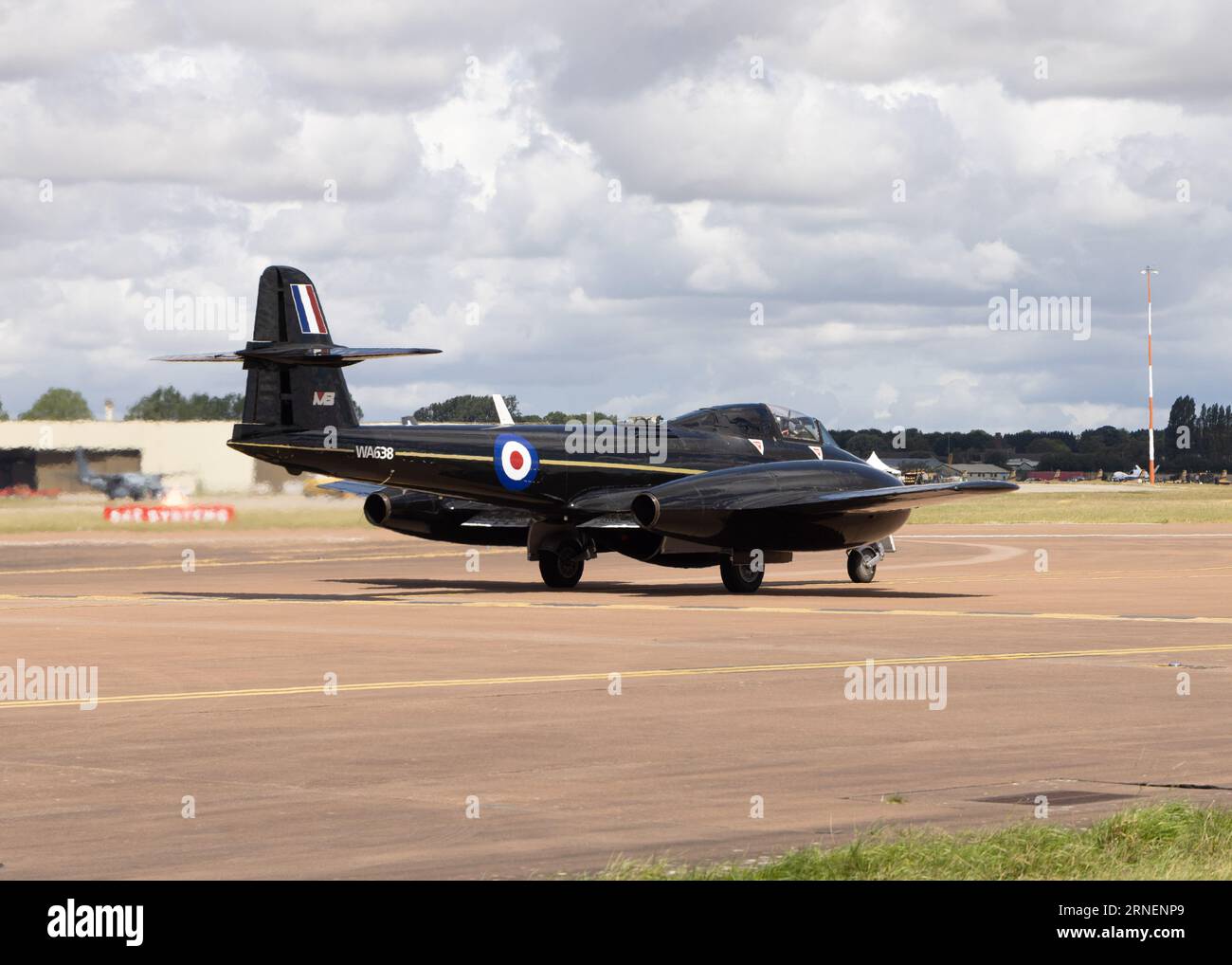 Meteor aircraft hi-res stock photography and images - Alamy