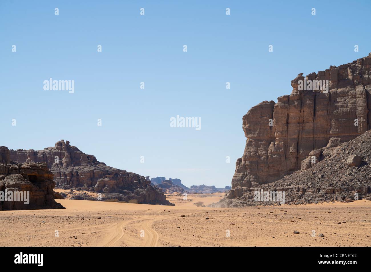 view in the Sahara desert of Tadrart rouge tassili najer in Djanet City ...