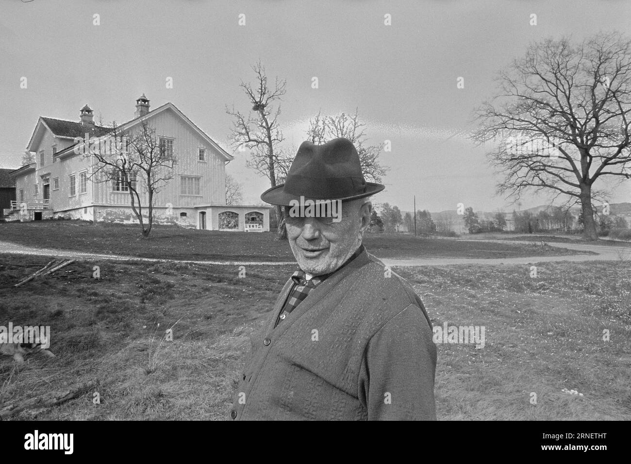 90 year old man Black and White Stock Photos & Images - Alamy