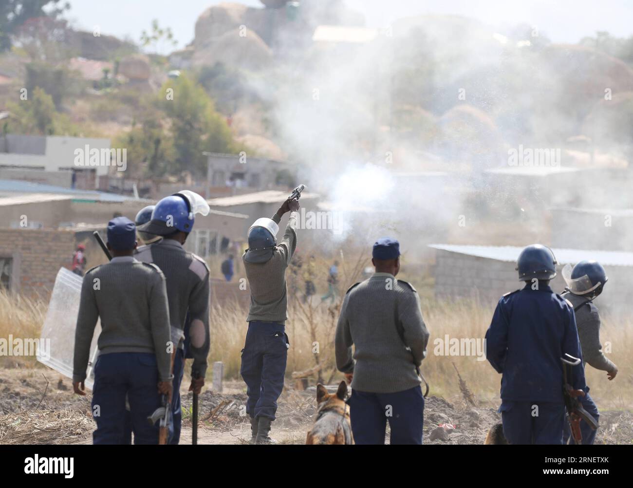 Zimbabwe gas hi-res stock photography and images - Alamy