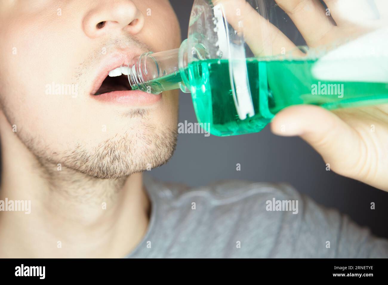 clean mouth with fluid mouthwash to prevent bad smell and get fresh ...