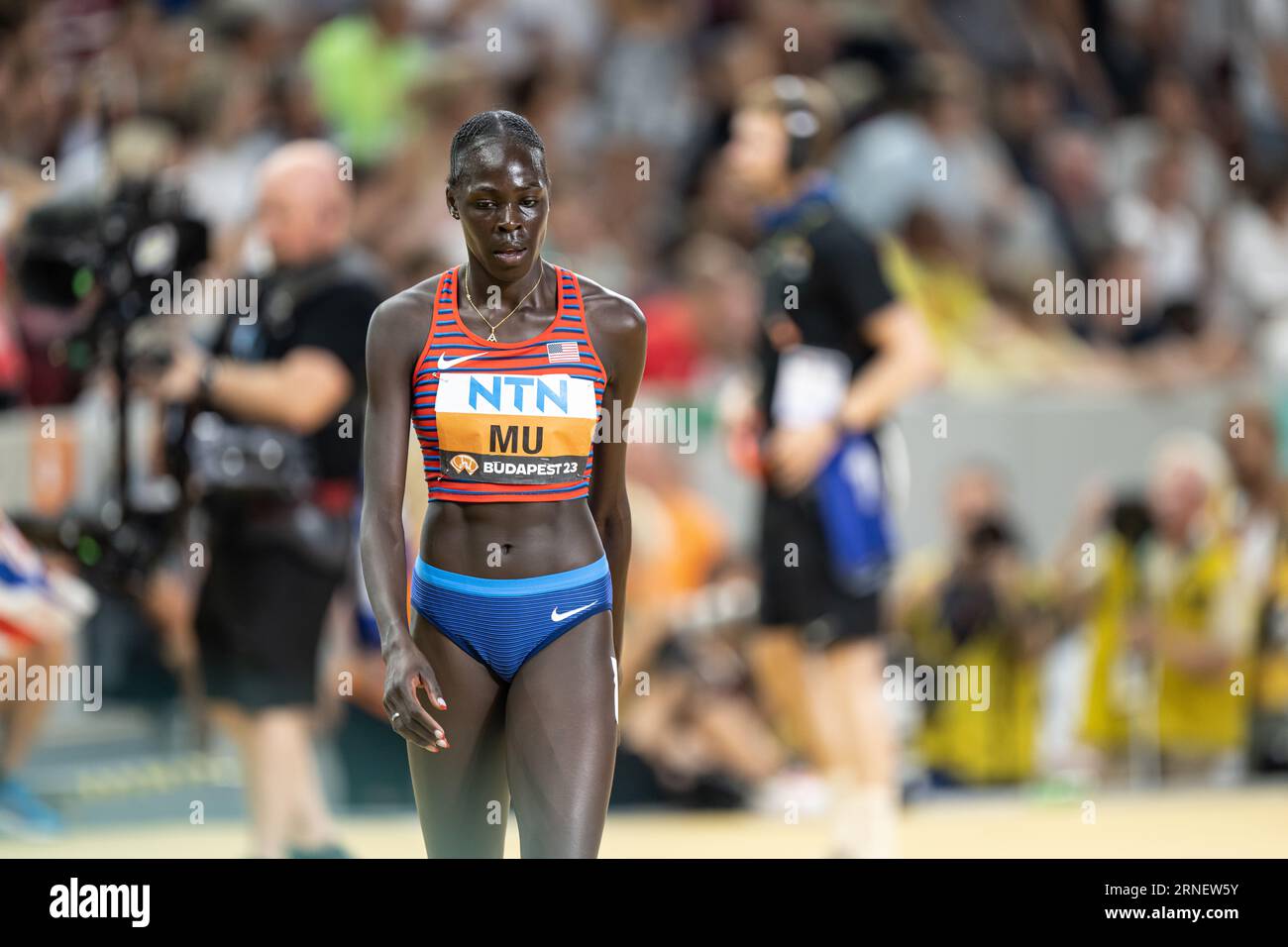Athing Mu participating in the 800 meters at the World Athletics ...