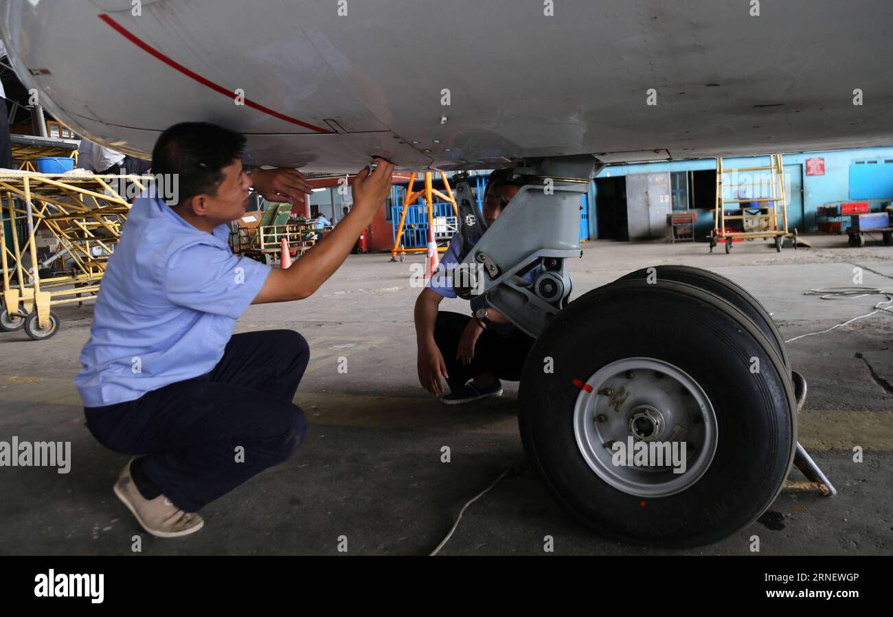 Ma 60 aircraft hi-res stock photography and images - Alamy