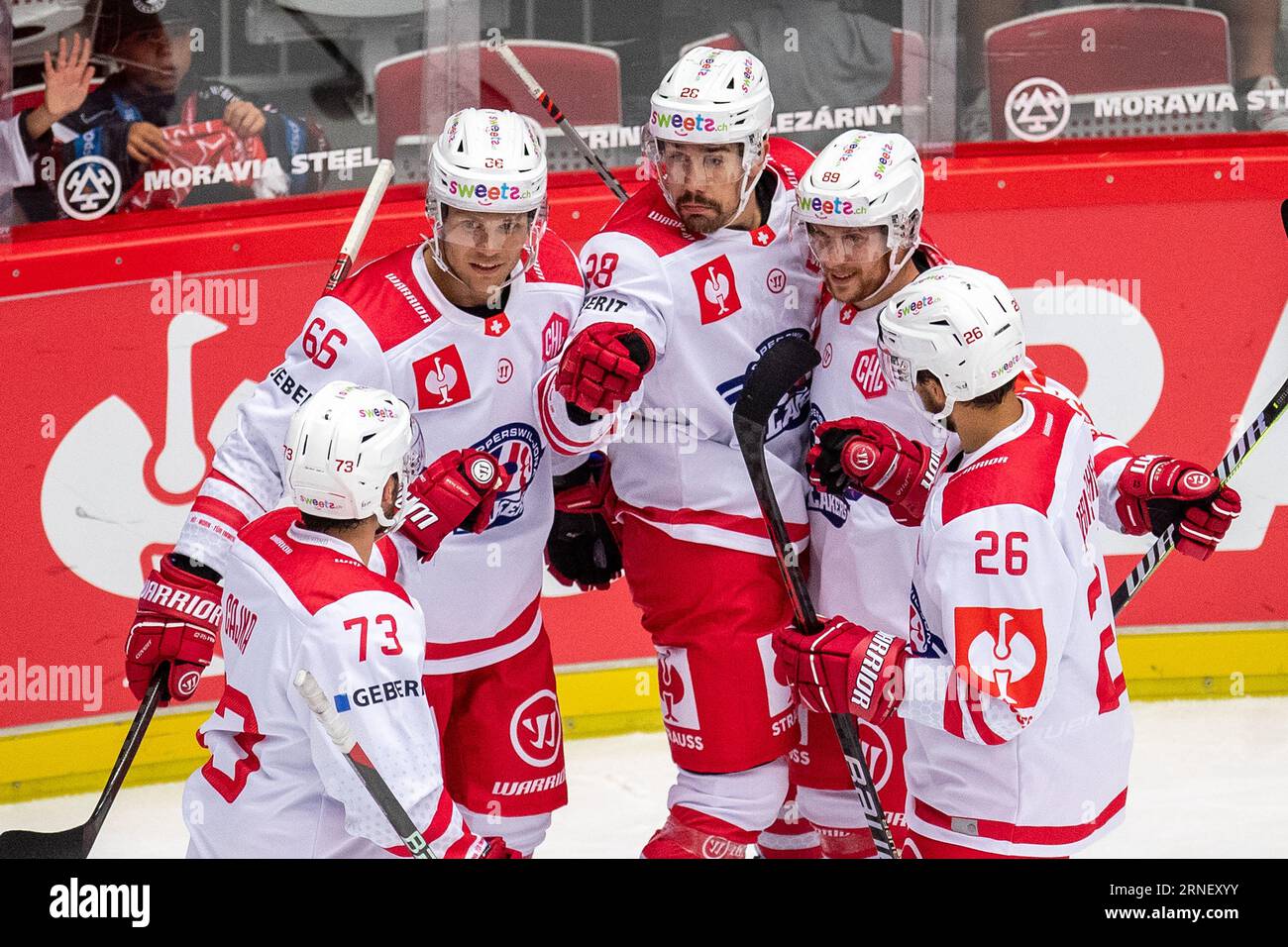 Tim grossniklaus hi-res stock photography and images - Alamy