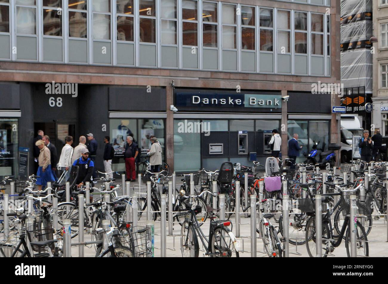 Danmarks bank hi-res stock photography and images - Alamy
