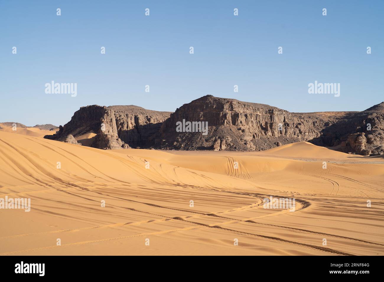view in the Sahara desert of Tadrart rouge tassili najer in Djanet City ...