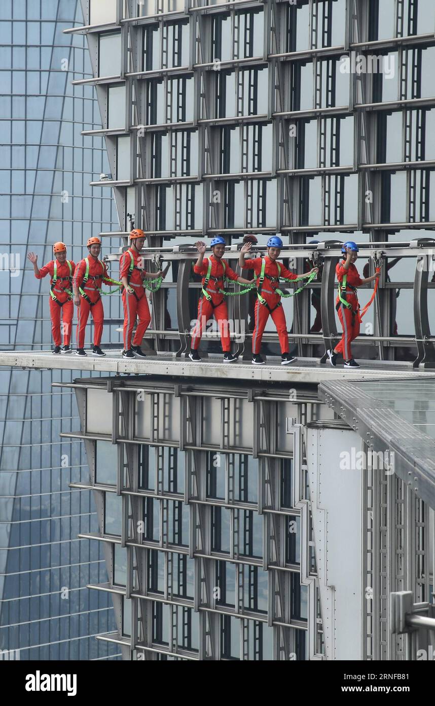 Jin mao tower and skywalk hi-res stock photography and images - Alamy