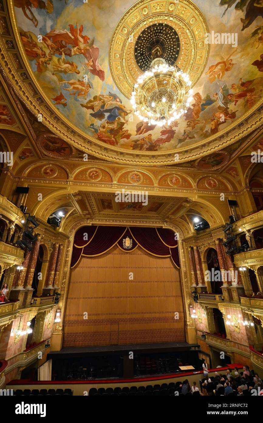 interior, Hungarian State Opera House, Magyar Állami Operaház, neo ...