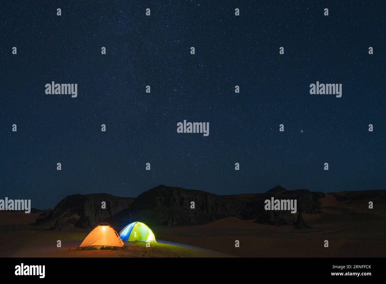 Night in the Sahara desert of Tadrart rouge tassili najer in Djanet ...