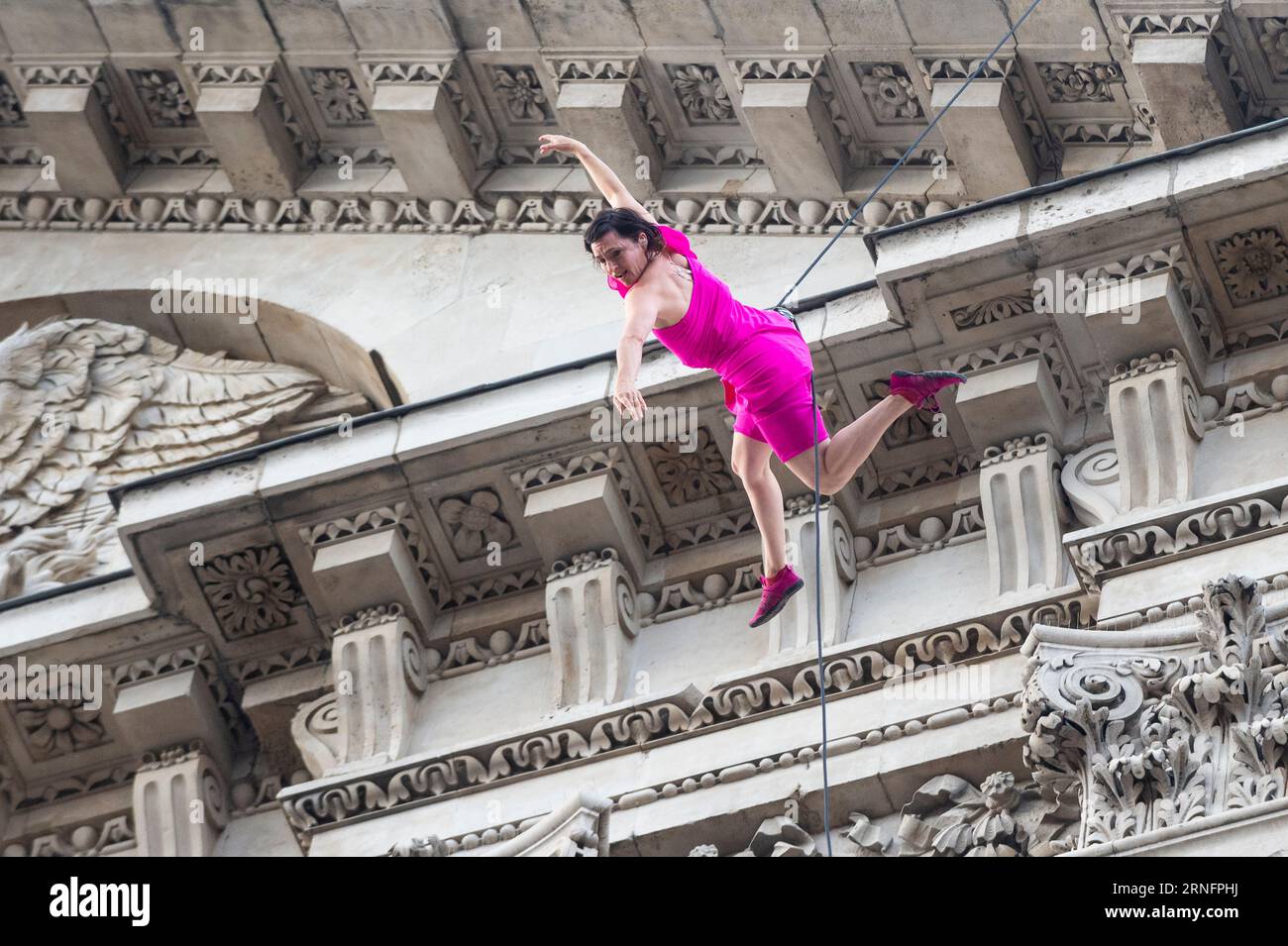 London, UK. 1 September 2023. Members of Bandaloop perform Resurgam, a ...