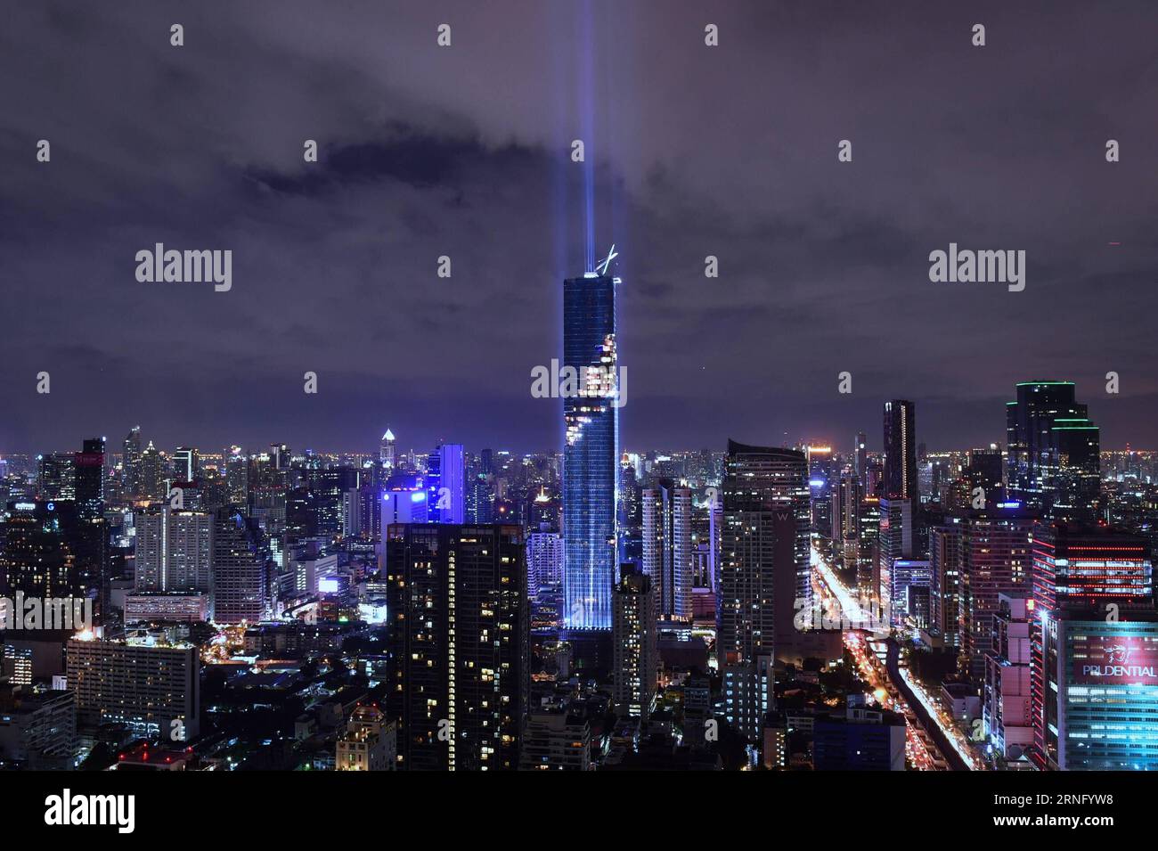 314 metres hi-res stock photography and images - Alamy