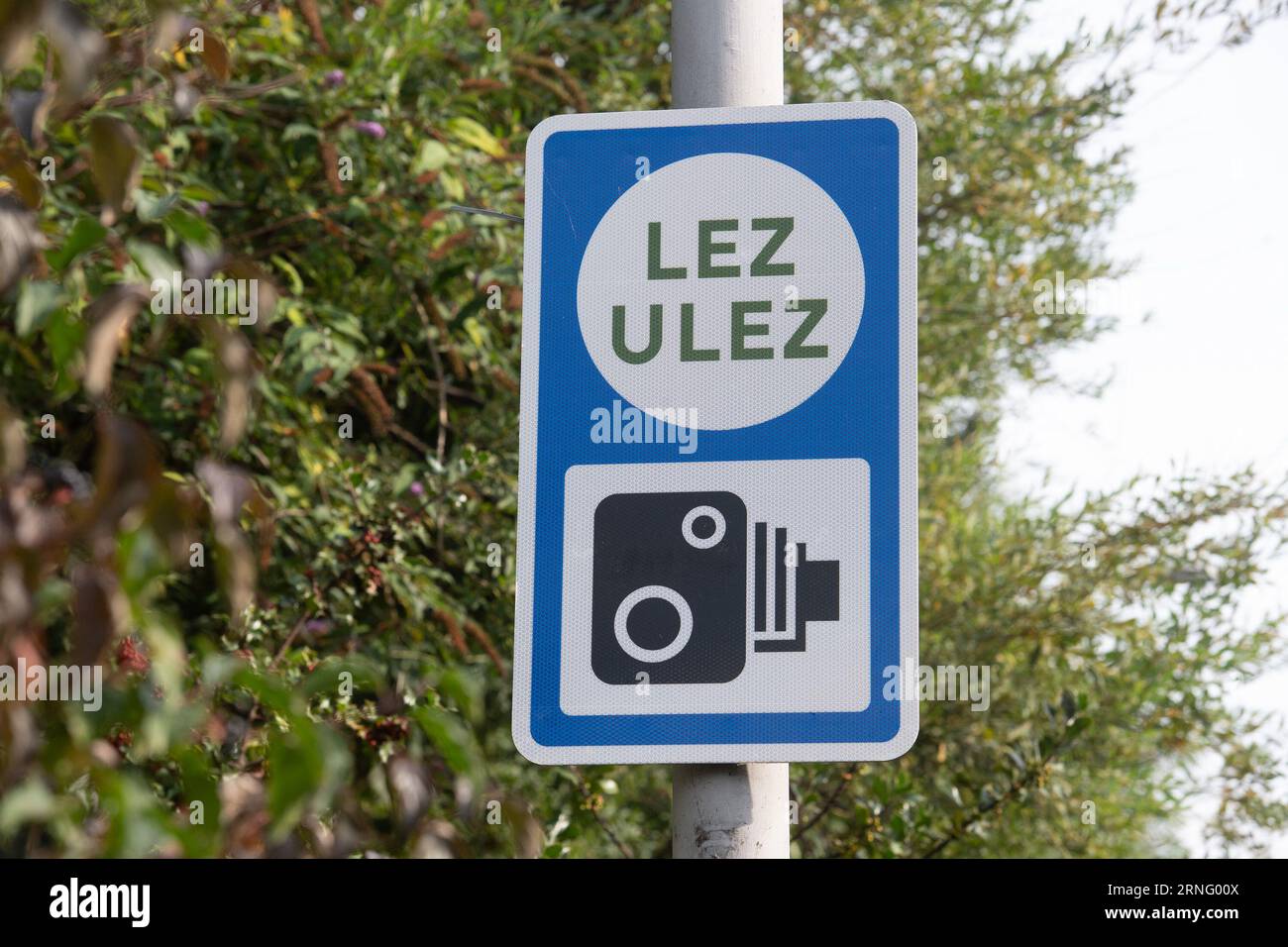 London, UK. 1 Sep 2023. A general view of a LEZ (Low Emission Zone ...