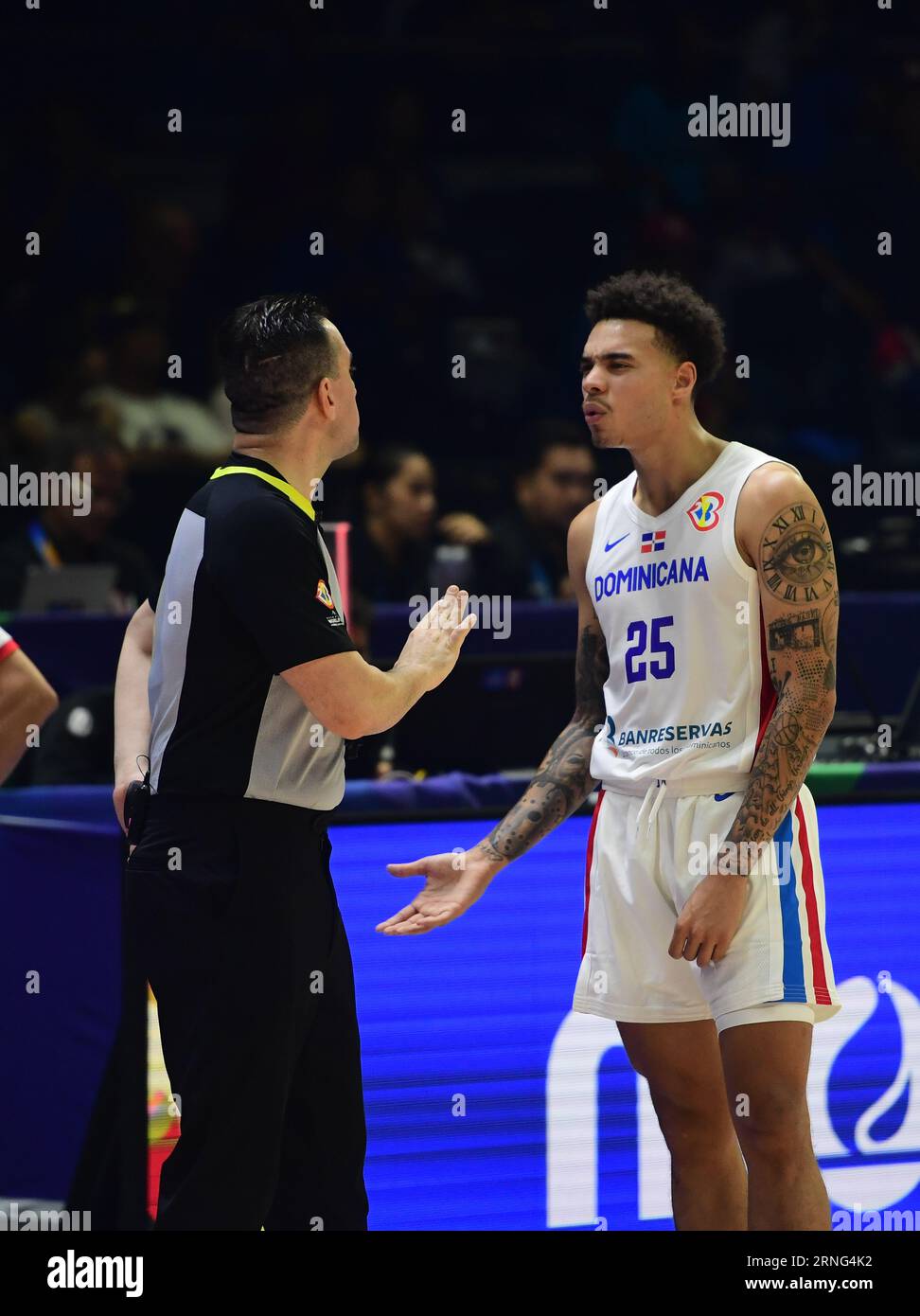 Quezon, Philippines. 01st Sep, 2023. Lester Quinones (R) of Dominican ...