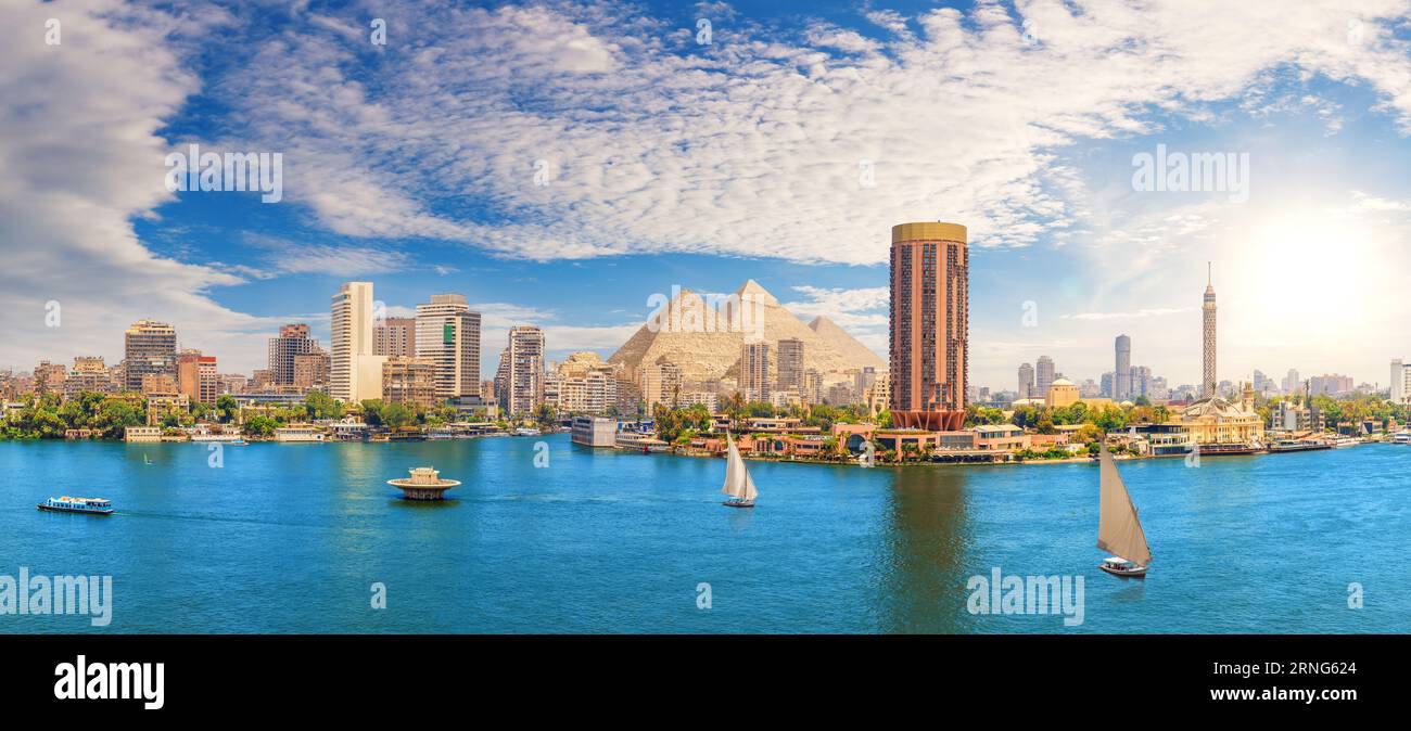 Egypt giza pyramids aerial hi-res stock photography and images - Alamy