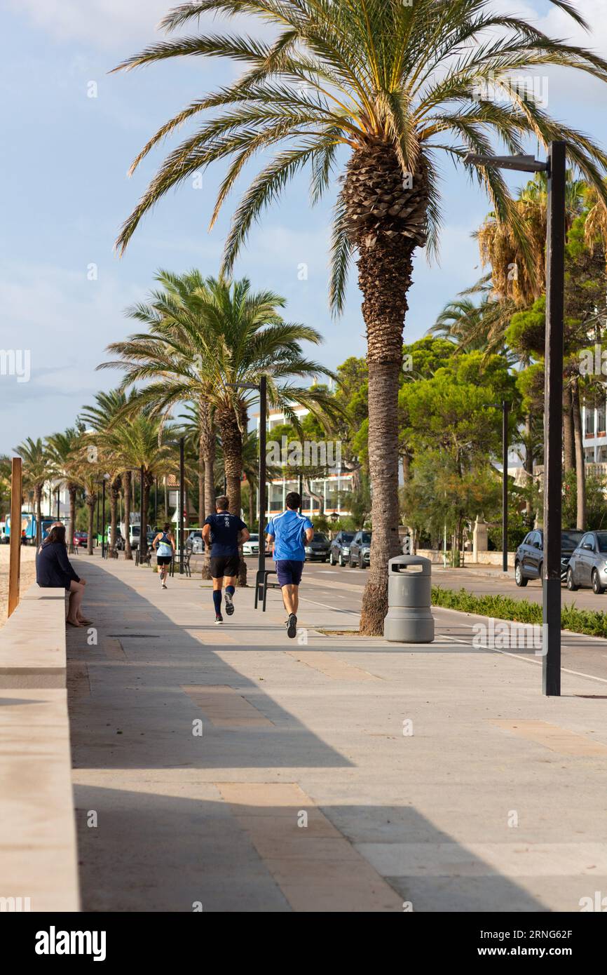 Healthy runners running lifestyle. Sport fitness people jogging ...