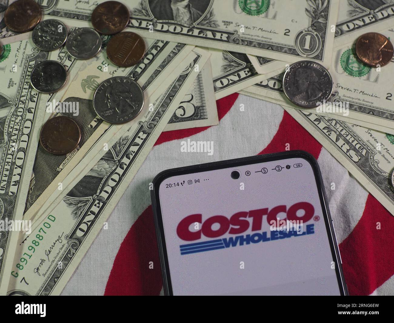 Costco wholesale corporation logo hi-res stock photography and images ...