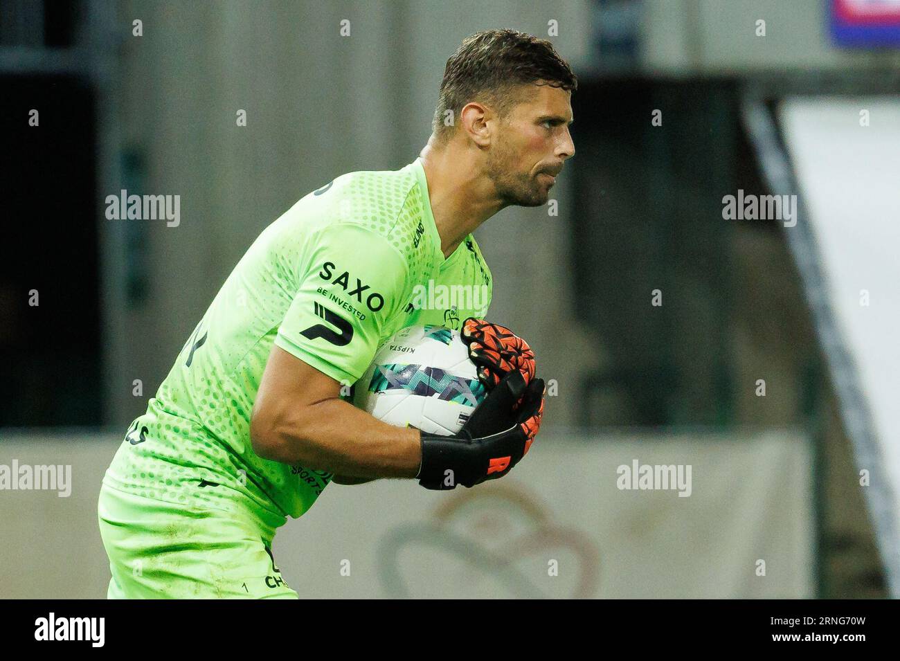 Waregem, Belgium. 01st Sep, 2023. Essevee's goalkeeper Louis Bostyn ...