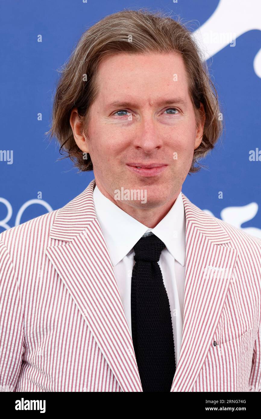 Wes Anderson poses at the photocall of 'The Wonderful Story of Henry ...