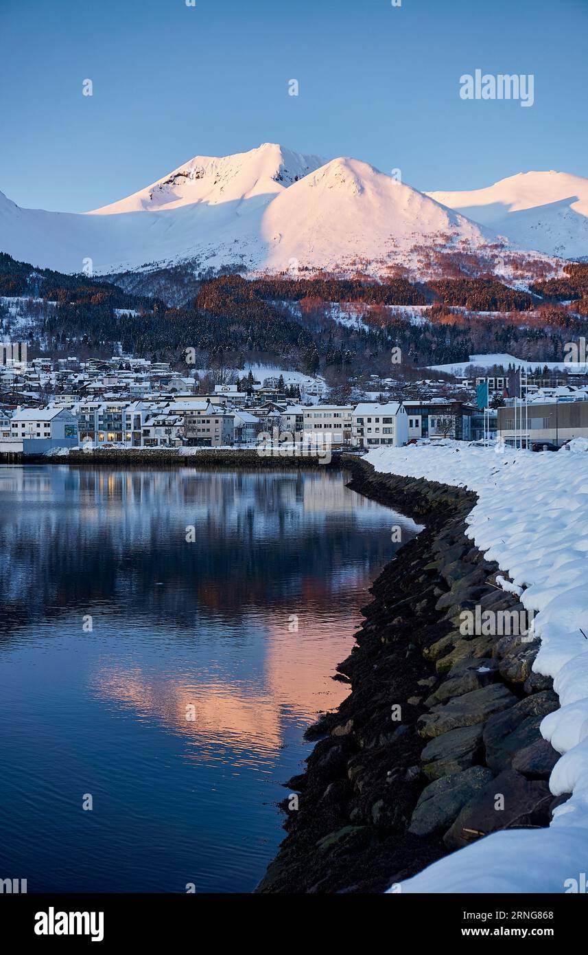 Spring in norway white clouds hi-res stock photography and images - Alamy