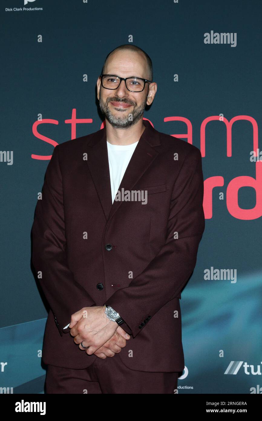 Chef reactions hi-res stock photography and images - Alamy