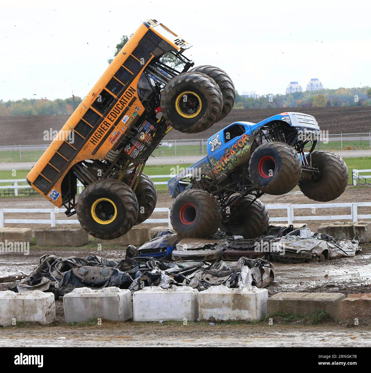 (161003) -- TORONTO, Oct. 3, 2016 -- Two monster trucks perform during ...