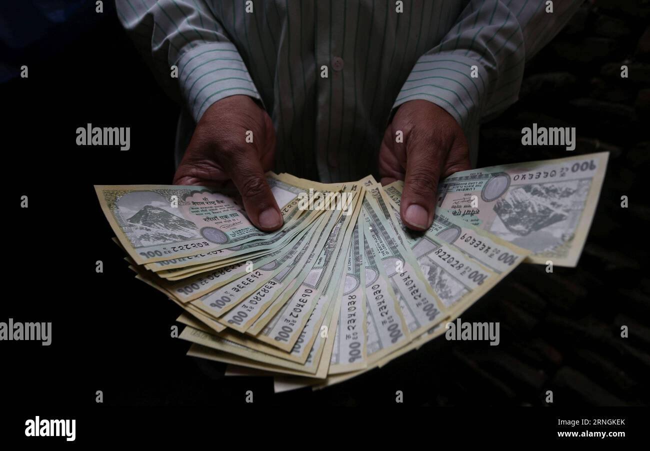 Dashain nepal family hi-res stock photography and images - Alamy