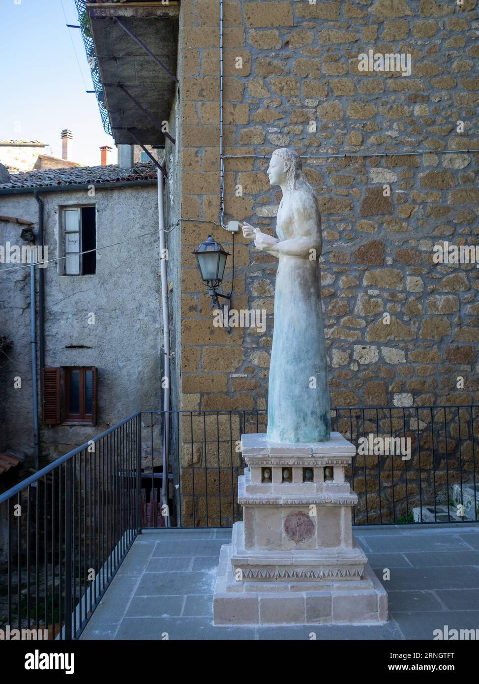 Monument to the Etruscan divination by Maurizio Dusio, Pitigliano Stock ...