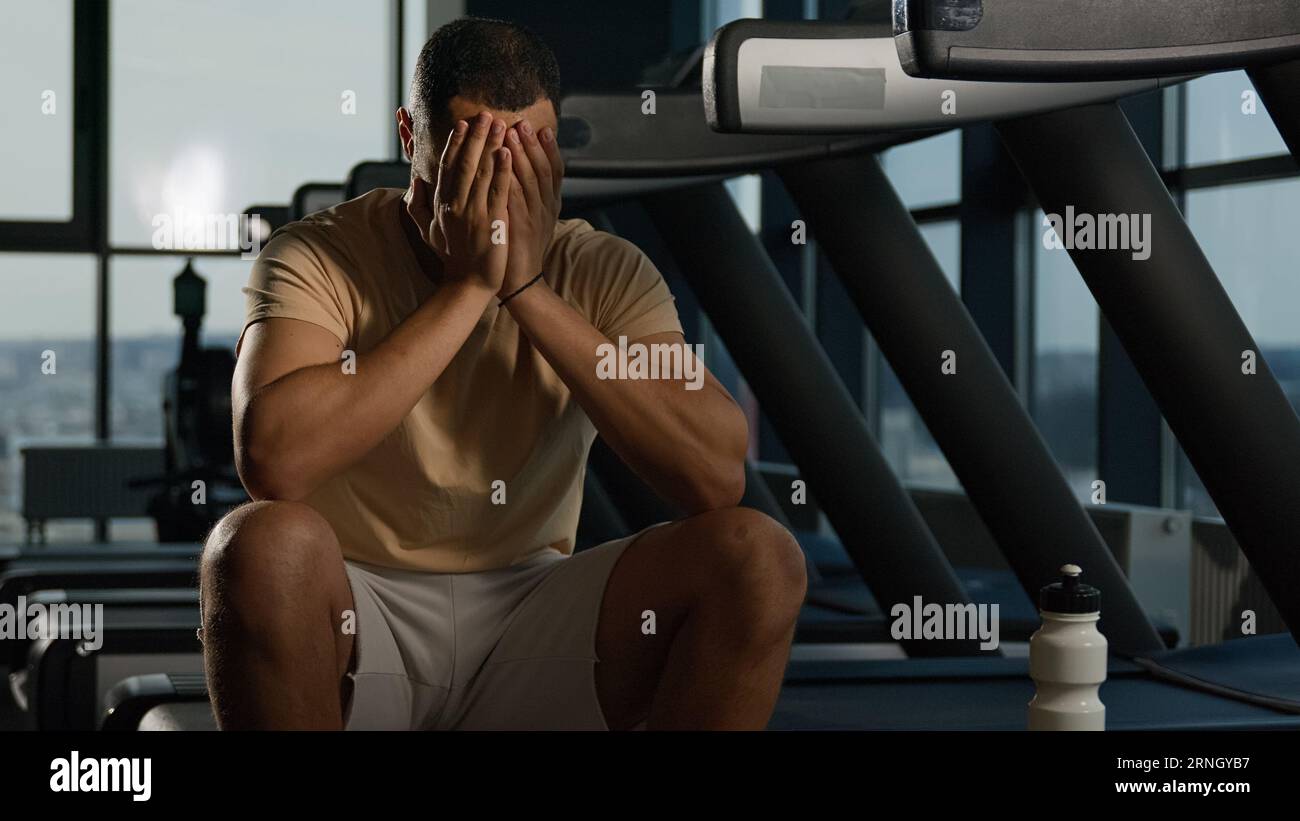 Running renew hi-res stock photography and images - Alamy