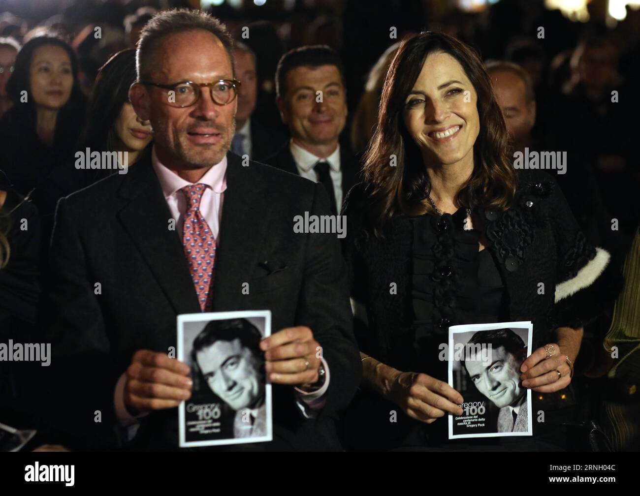 Gregory peck daughter cecilia hi-res stock photography and images - Alamy