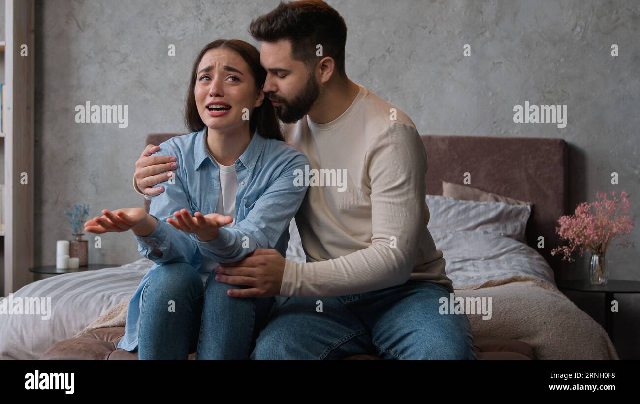 Apologizing to family hi-res stock photography and images - Alamy