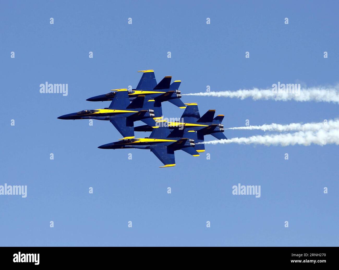 A formation of U.S. Navy Blue Angles performs during the Houston ...