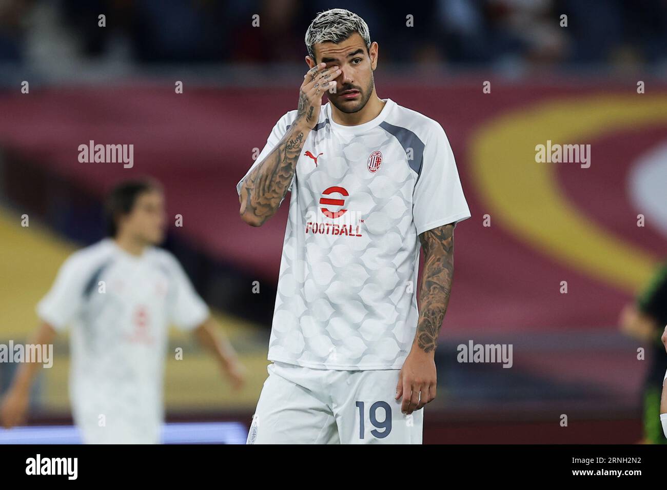 Ac milans theo hernandez hi-res stock photography and images - Alamy