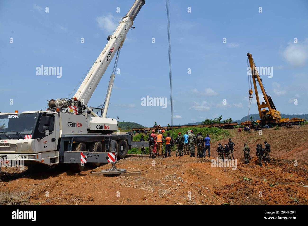 Yaounde station hi-res stock photography and images - Alamy