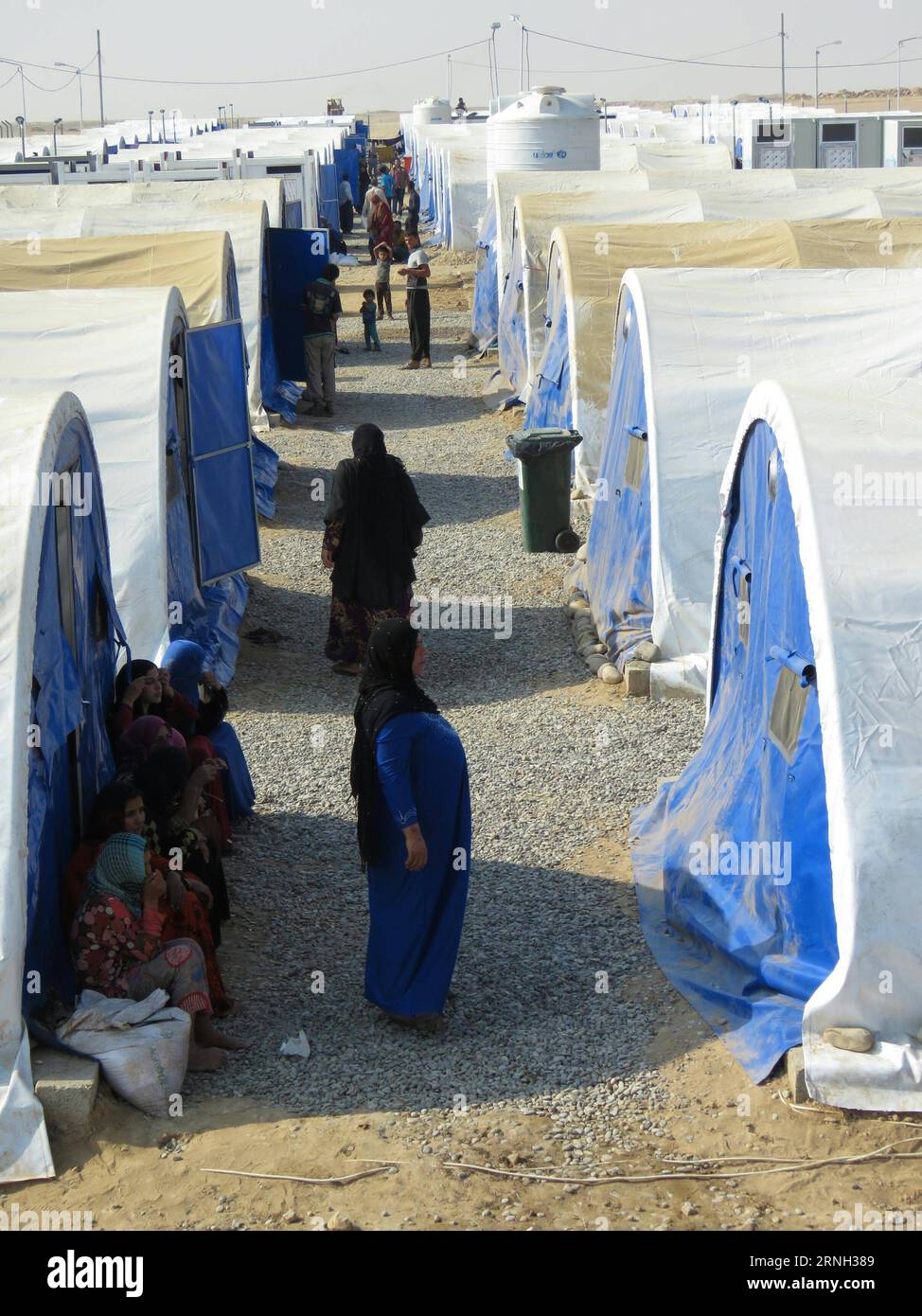 Aid agencies tents hi-res stock photography and images - Alamy
