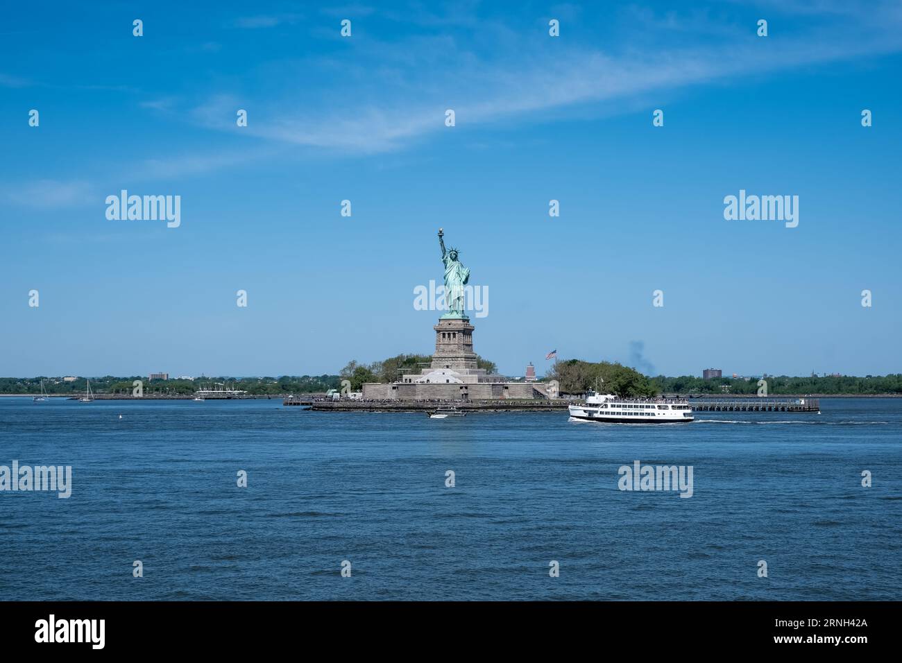 View of the Statue of Liberty, a colossal neoclassical sculpture on ...