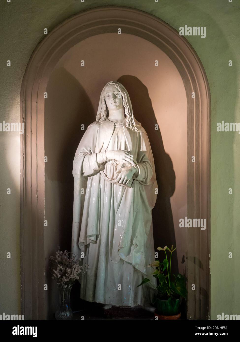 Saint made in ceramics, St. Peter Church, Radicofani Stock Photo - Alamy