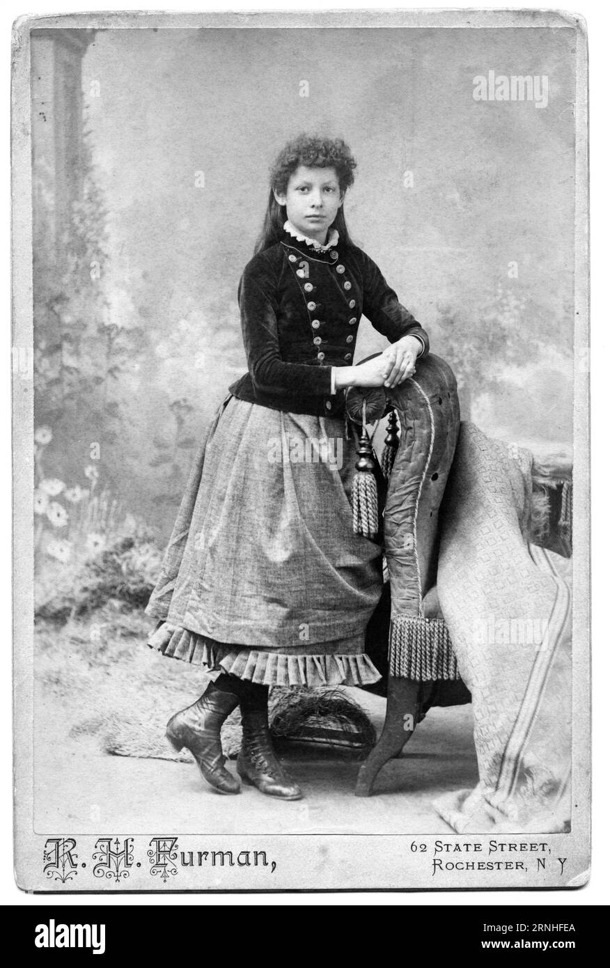 A cabinet card photograph of a fashionable young American woman, circa ...
