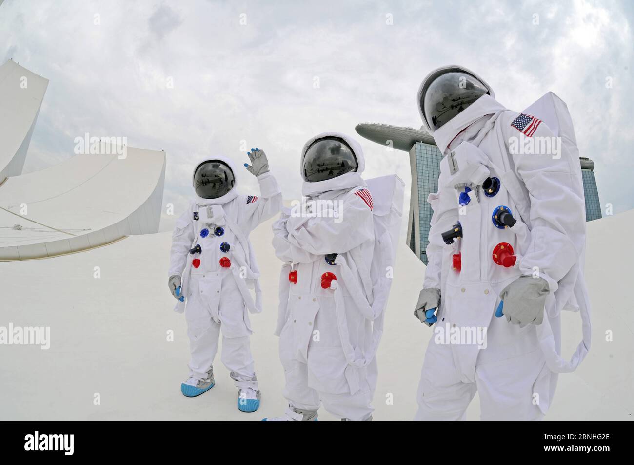 Human feats hi-res stock photography and images - Alamy